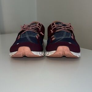 On Running | Shoes | Onclouds Womens Shoes Size 5 | Poshmark
